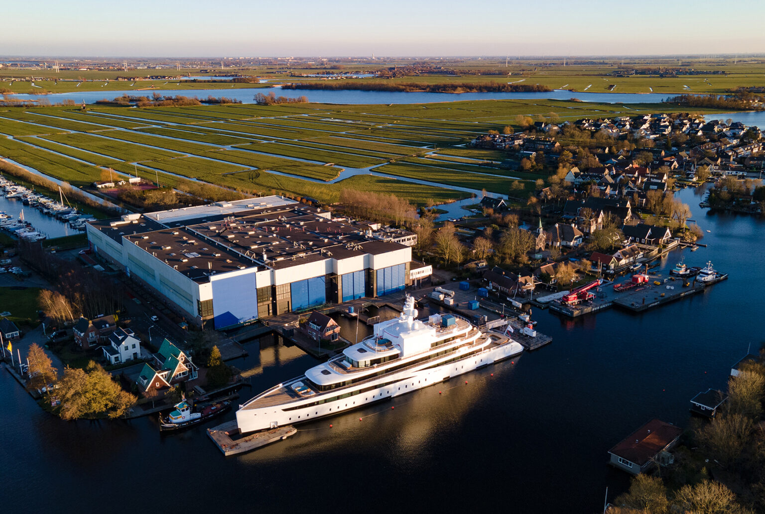 Superyacht Yacht Construction | Custom Build Yachts | TWW Yachts