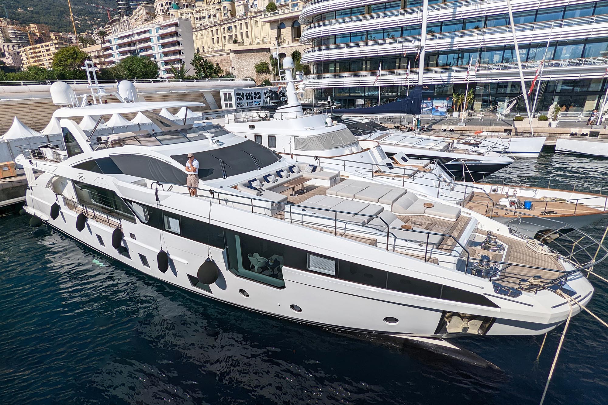 Used Azimut Grande 32 Metri for Sale - Used Grande 32 Prices