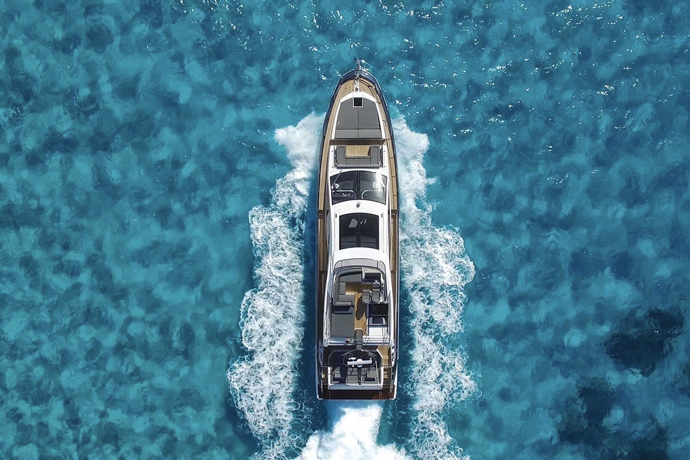 LIMITLESS Yacht for Charter - LIMITLESS Yacht Price - TWW Yachts