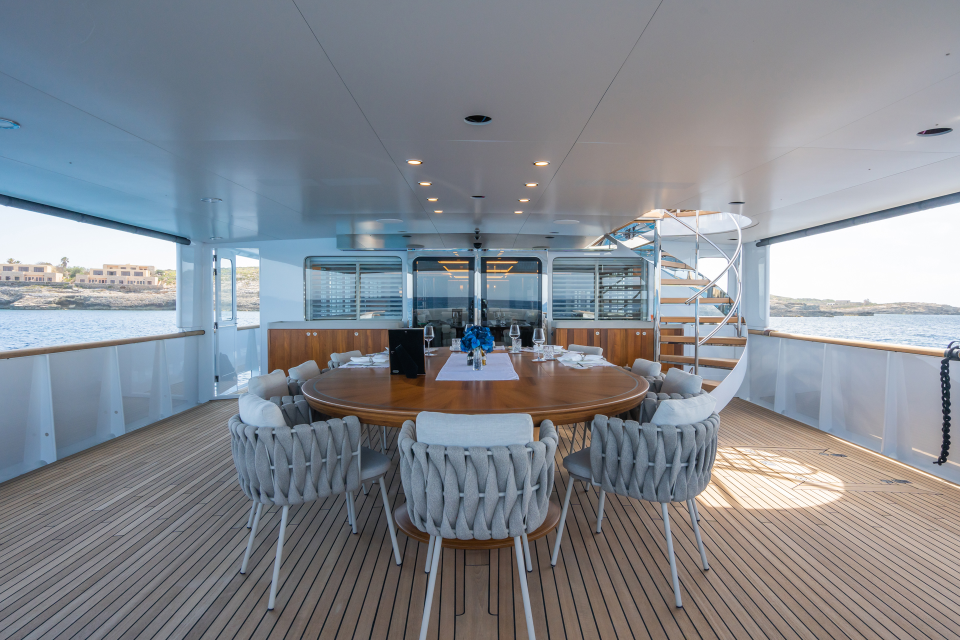 EMERALD Yacht for Charter - EMERALD Yacht Price - TWW Yachts