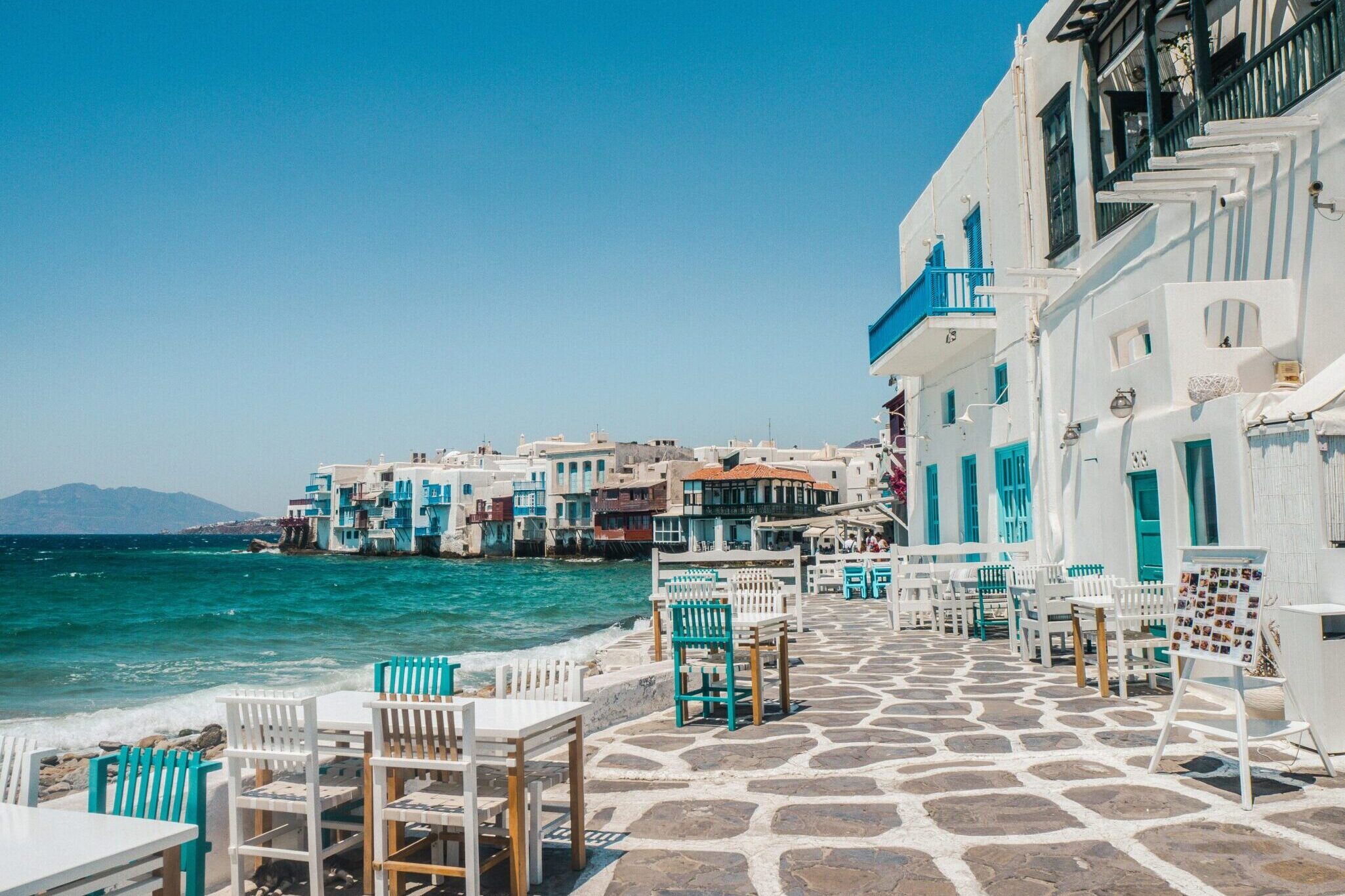 The Best Beach Clubs in Mykonos for 2025 - TWW Yachts