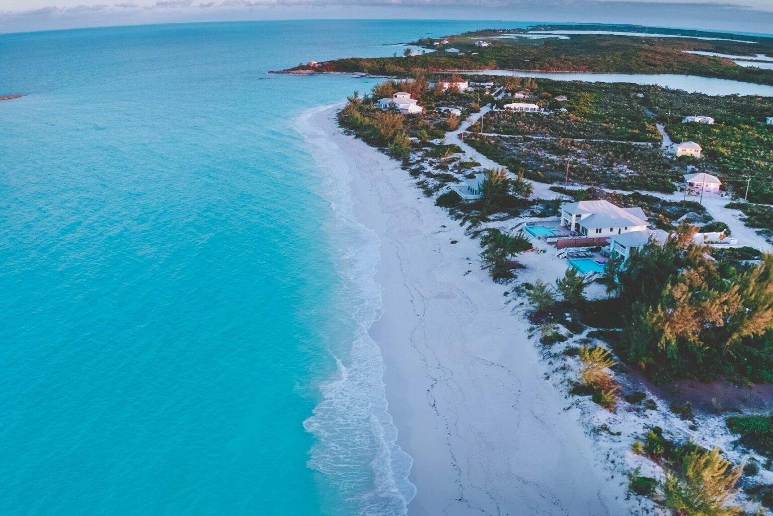 Must-Try Local Restaurants in the Exumas - Bahamas - TWW Yachts